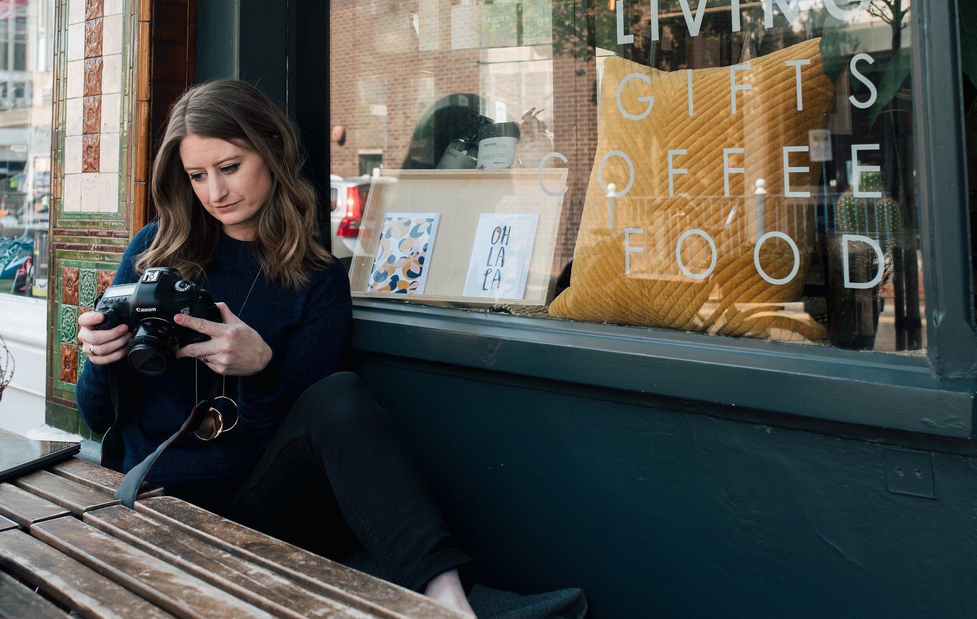 A cuppa and a Custard Cream with.... STEPHANIE SADLER of Little Observ ...